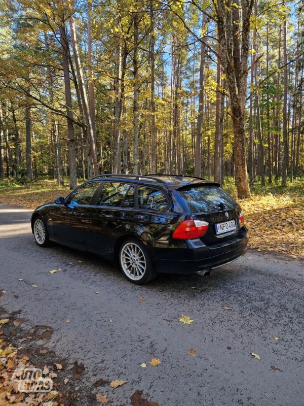 Melns BMW 318 2007 Šauļi, ar dzinēja tilpumu 2.00 L un nobraukumu 313 tūkst. km par 1250 €, foto 6 vietnē AUTOMOTO.COM.LV
