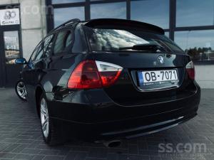 Black BMW 318 2008 in Cesis, with an engine capacity of 2.00 L and mileage of 0 thousand km for 14500 €, photo 7 on AUTOMOTO.COM.LV