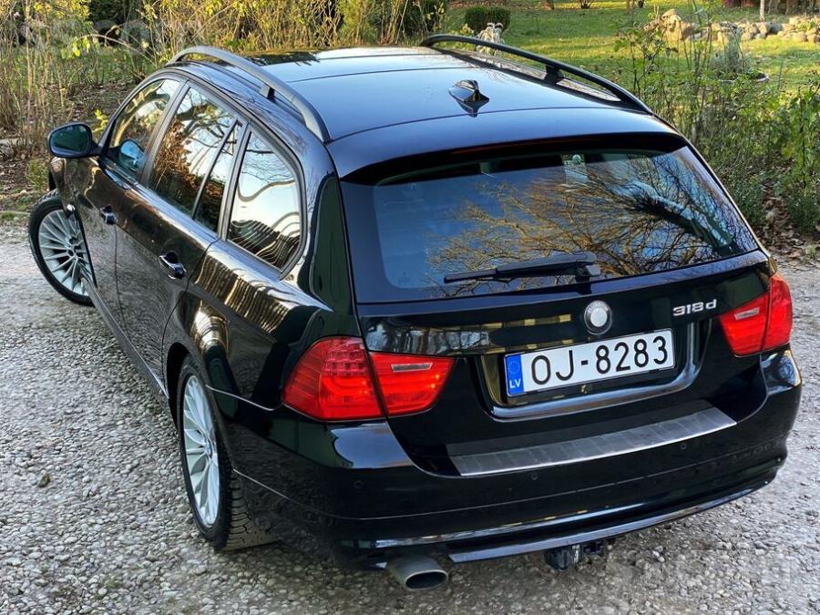 Melns BMW 318 2008 Rīga, ar dzinēja tilpumu 2.00 L un nobraukumu 300 tūkst. km par 4900 €, foto 8 vietnē AUTOMOTO.COM.LV