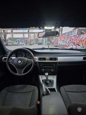 Melns BMW 318 2008 Klaipėda, ar dzinēja tilpumu 2.00 L un nobraukumu 263 tūkst. km par 3400 €, foto 6 vietnē AUTOMOTO.COM.LV