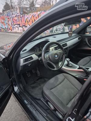 Melns BMW 318 2008 Klaipėda, ar dzinēja tilpumu 2.00 L un nobraukumu 263 tūkst. km par 3200 €, foto 7 vietnē AUTOMOTO.COM.LV