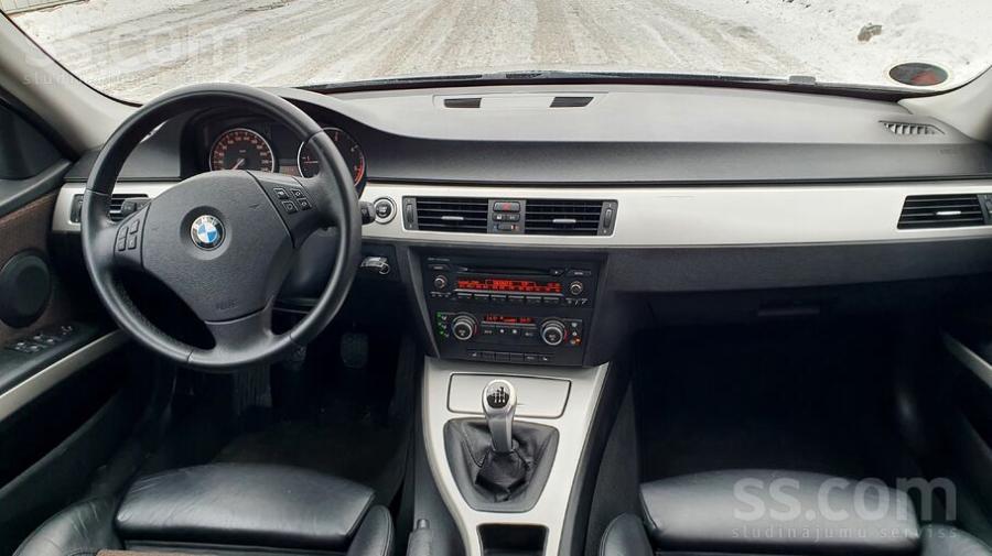 Melns BMW 318 2008 Rīga, ar dzinēja tilpumu 2.00 L un nobraukumu 328 tūkst. km par 4600 €, foto 10 vietnē AUTOMOTO.COM.LV