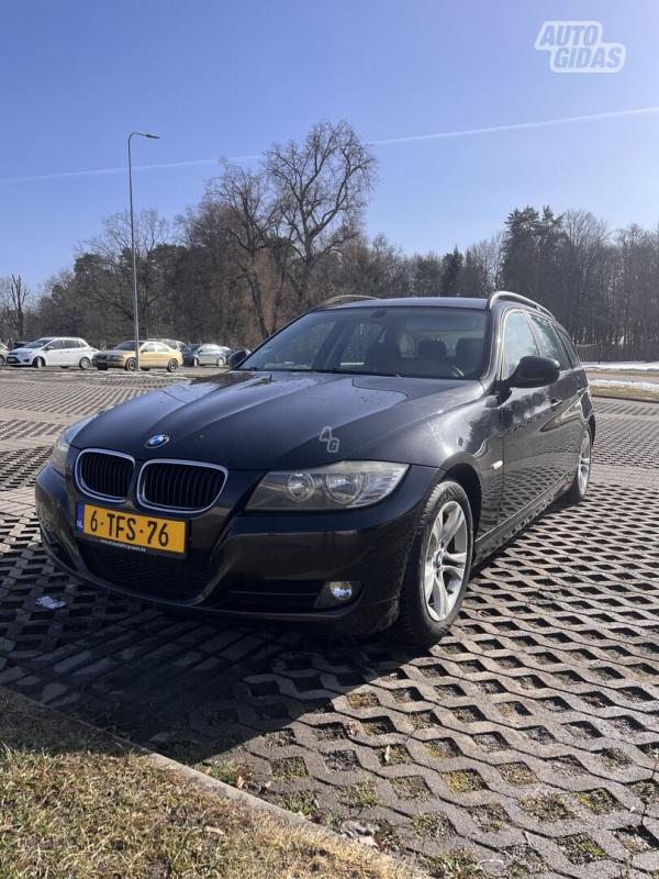 Black BMW 318 2008 in Kaunas, with an engine capacity of 2.00 L and mileage of 374 thousand km for 2999 €, photo 2 on AUTOMOTO.COM.LV