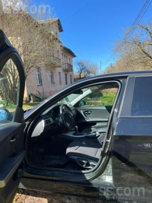 Melns BMW 318 2008 Rīga, ar dzinēja tilpumu 2.00 L un nobraukumu 252 tūkst. km par 1495 €, foto 5 vietnē AUTOMOTO.COM.LV