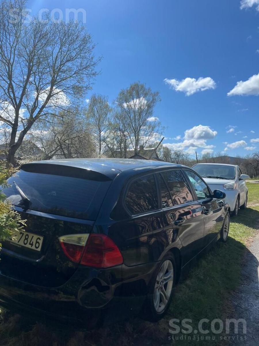 Melns BMW 318 2008 Rīga, ar dzinēja tilpumu 2.00 L un nobraukumu 252 tūkst. km par 1495 €, foto 6 vietnē AUTOMOTO.COM.LV