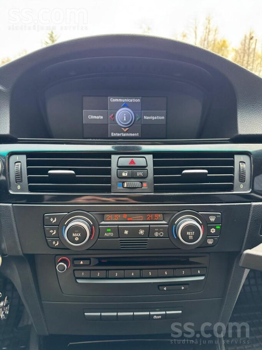 Black BMW 318 2008 in Talsi, with an engine capacity of 2.00 L and mileage of 379 thousand km for 6700 €, photo 18 on AUTOMOTO.COM.LV