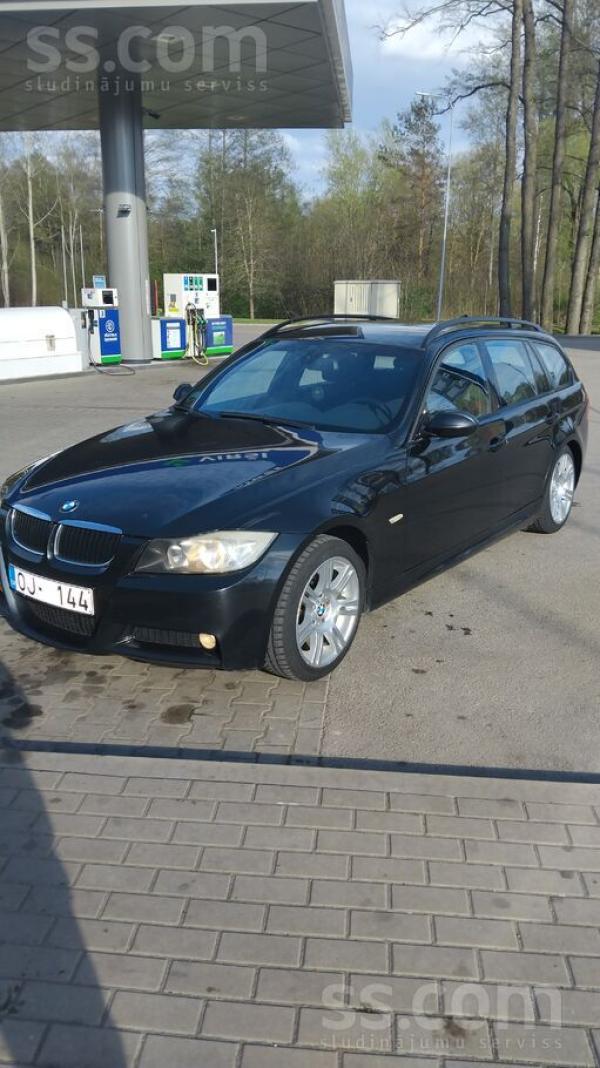 Black BMW 318 2008 in Riga, with an engine capacity of 2.00 L and mileage of 347 thousand km for 3800 €, photo 9 on AUTOMOTO.COM.LV