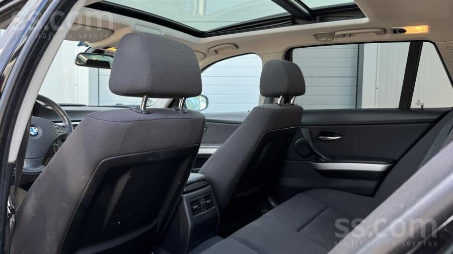 Black BMW 318 2008 in Riga, with an engine capacity of 2.00 L and mileage of 252 thousand km for 3990 €, photo 15 on AUTOMOTO.COM.LV