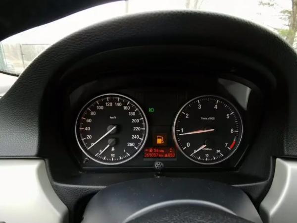 Черный БМВ 318 2008 в Кулдига, объемом двигателя 2.00 л и пробегом 269 тыс. км за 4900 €, фото 9 на AUTOMOTO.COM.LV