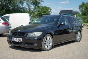 Black BMW 318 2008 in Liepaja, with an engine capacity of 2.00 L and mileage of 286 thousand km for 4350 €, photo  on AUTOMOTO.COM.LV