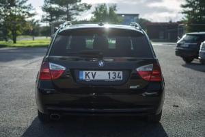 Black BMW 318 2008 in Liepaja, with an engine capacity of 2.00 L and mileage of 237 thousand km for 5250 €, photo 4 on AUTOMOTO.COM.LV
