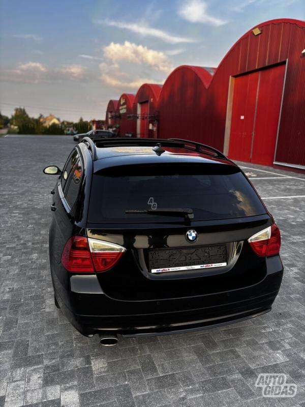 Black BMW 318 2008 in Panevezys, with an engine capacity of 2.00 L and mileage of 330 thousand km for 3200 €, photo 5 on AUTOMOTO.COM.LV