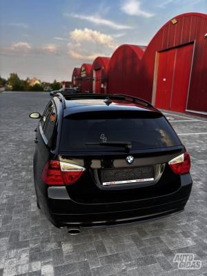 Melns BMW 318 2008 Panevēža, ar dzinēja tilpumu 2.00 L un nobraukumu 330 tūkst. km par 3200 €, foto 6 vietnē AUTOMOTO.COM.LV