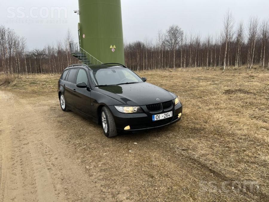 Черный БМВ 318 2008 в Лиепая, объемом двигателя 2.00 л и пробегом 266 тыс. км за 2950 €, фото 1 на AUTOMOTO.COM.LV