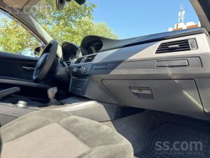 Melns BMW 318 2008 Rīga, ar dzinēja tilpumu 2.00 L un nobraukumu 309 tūkst. km par 4490 €, foto 11 vietnē AUTOMOTO.COM.LV
