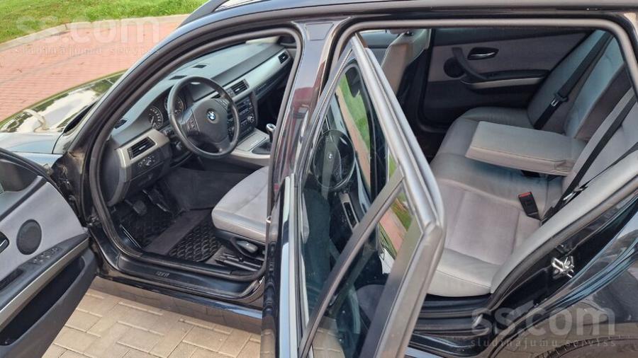 Black BMW 318 2008 in Jelgava, with an engine capacity of 2.00 L and mileage of 180 thousand km for 3950 €, photo 16 on AUTOMOTO.COM.LV