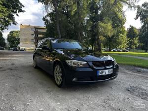 Черный БМВ 318 2008 в Вильнюс, объемом двигателя 2.00 л и пробегом 349 тыс. км за 3250 €, фото 3 на AUTOMOTO.COM.LV