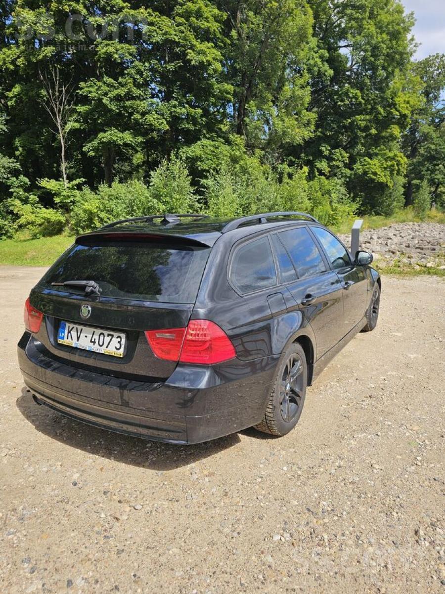 Black BMW 318 2008 in Aizkraukle, with an engine capacity of 2.00 L and mileage of 407 thousand km for 3300 €, photo 4 on AUTOMOTO.COM.LV