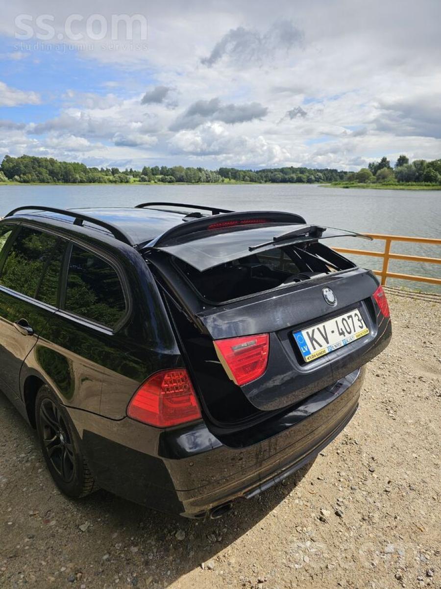 Black BMW 318 2008 in Aizkraukle, with an engine capacity of 2.00 L and mileage of 407 thousand km for 3300 €, photo 6 on AUTOMOTO.COM.LV