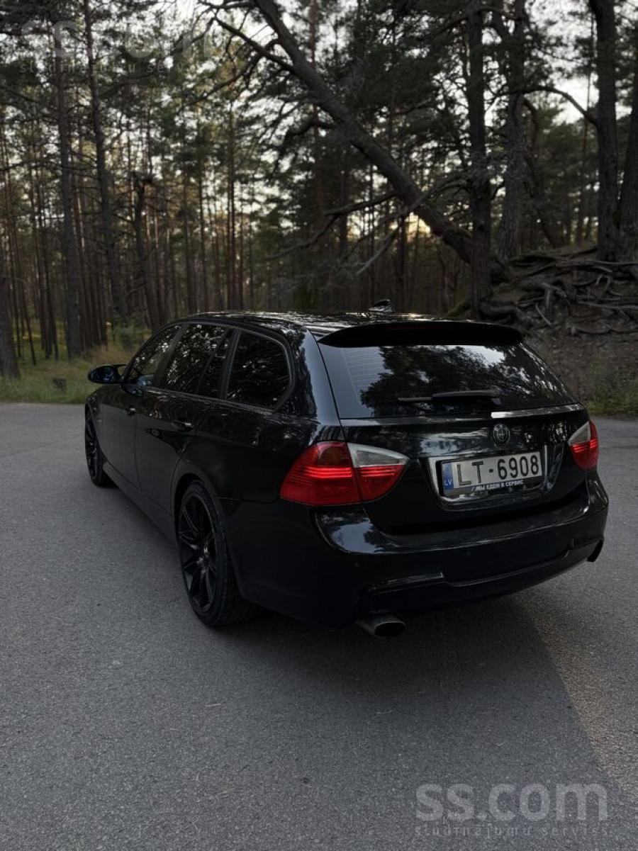 Black BMW 318 2008 in Riga, with an engine capacity of 2.00 L and mileage of 466 thousand km for 4200 €, photo 11 on AUTOMOTO.COM.LV