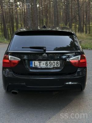Black BMW 318 2008 in Riga, with an engine capacity of 2.00 L and mileage of 466 thousand km for 4200 €, photo 7 on AUTOMOTO.COM.LV