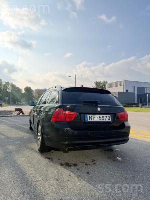 Melns BMW 318 2008 Rīga, ar dzinēja tilpumu 2.00 L un nobraukumu 426 tūkst. km par 3000 €, foto 4 vietnē AUTOMOTO.COM.LV