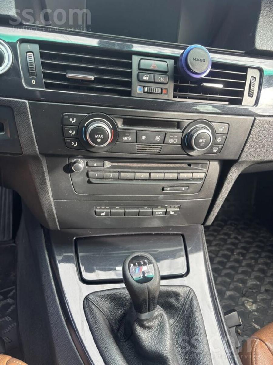 Melns BMW 318 2008 Kuldīga, ar dzinēja tilpumu 2.00 L un nobraukumu 370 tūkst. km par 4750 €, foto 8 vietnē AUTOMOTO.COM.LV