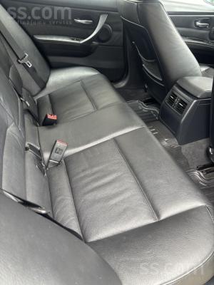 Melns BMW 318 2008 Jelgava, ar dzinēja tilpumu 2.00 L un nobraukumu 286 tūkst. km par 4299 €, foto 9 vietnē AUTOMOTO.COM.LV