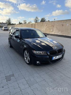 Melns BMW 318 2008 Liepāja, ar dzinēja tilpumu 2.00 L un nobraukumu 0 tūkst. km par 3250 €, foto 3 vietnē AUTOMOTO.COM.LV