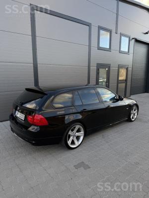 Melns BMW 318 2008 Liepāja, ar dzinēja tilpumu 2.00 L un nobraukumu 0 tūkst. km par 3250 €, foto 4 vietnē AUTOMOTO.COM.LV