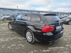 Black BMW 318 2009 in Riga, with an engine capacity of 2.00 L and mileage of 0 thousand km for 2500 €, photo 3 on AUTOMOTO.COM.LV