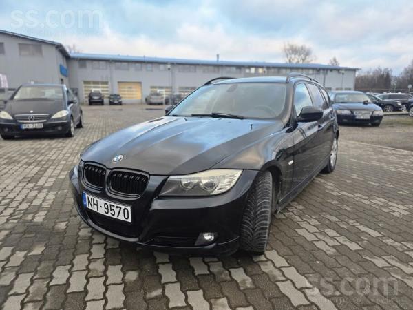 Black BMW 318 2009 in Riga, with an engine capacity of 2.00 L and mileage of 0 thousand km for 2500 €, photo 4 on AUTOMOTO.COM.LV