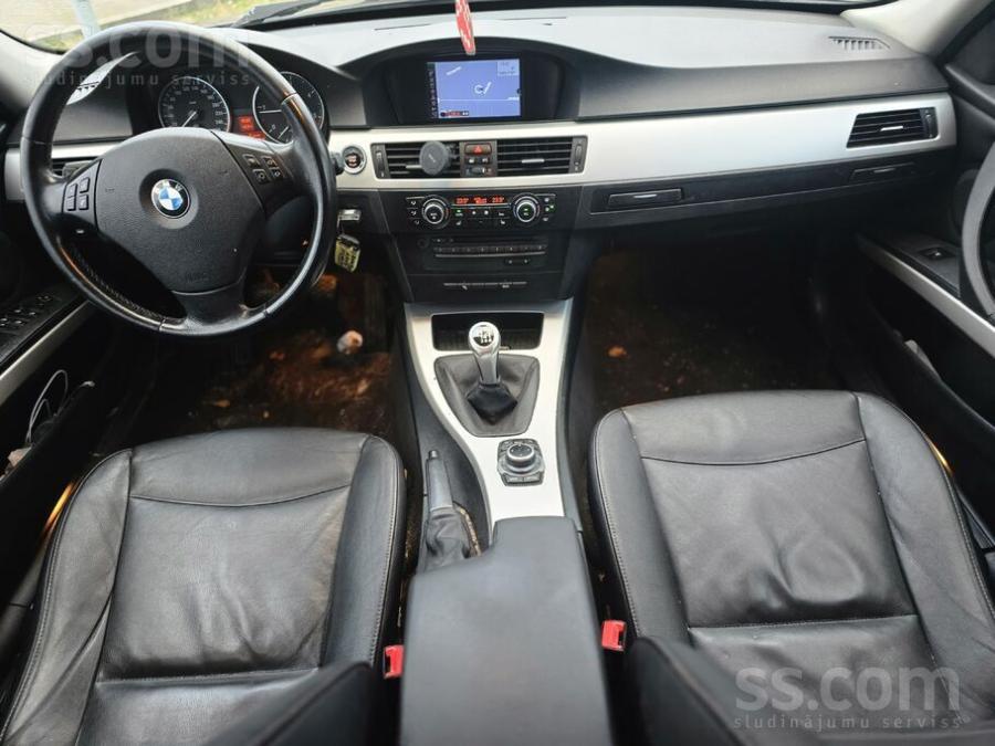 Black BMW 318 2009 in Riga, with an engine capacity of 2.00 L and mileage of 0 thousand km for 2500 €, photo 7 on AUTOMOTO.COM.LV