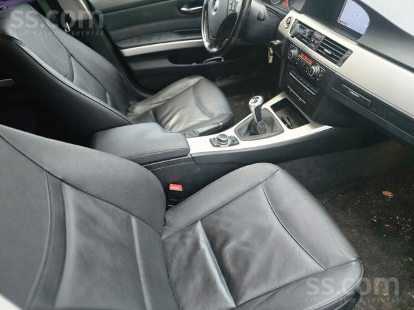 Black BMW 318 2009 in Riga, with an engine capacity of 2.00 L and mileage of 0 thousand km for 2500 €, photo 8 on AUTOMOTO.COM.LV
