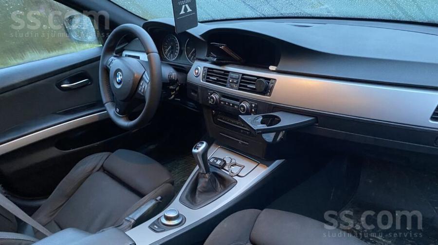 Melns BMW 318 2009 Aizkraukle, ar dzinēja tilpumu 2.00 L un nobraukumu 0 tūkst. km par 4000 €, foto 4 vietnē AUTOMOTO.COM.LV