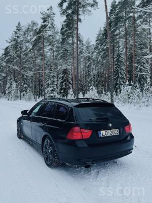 Black BMW 318 2009 in Aluksne, with an engine capacity of 1.80 L and mileage of 453 thousand km for 6300 €, photo 4 on AUTOMOTO.COM.LV