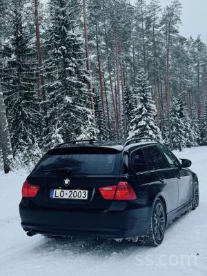 Black BMW 318 2009 in Aluksne, with an engine capacity of 1.80 L and mileage of 453 thousand km for 6300 €, photo 5 on AUTOMOTO.COM.LV