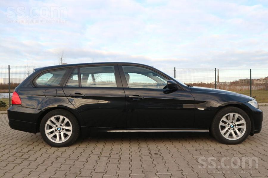 Black BMW 318 2009 in Riga, with an engine capacity of 2.00 L and mileage of 277 thousand km for 4250 €, photo 6 on AUTOMOTO.COM.LV