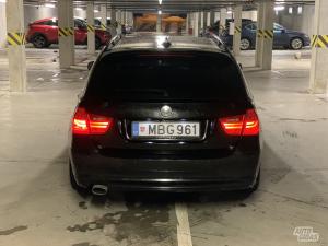 Melns BMW 318 2009 Klaipėda, ar dzinēja tilpumu 2.00 L un nobraukumu 402 tūkst. km par 4500 €, foto 2 vietnē AUTOMOTO.COM.LV