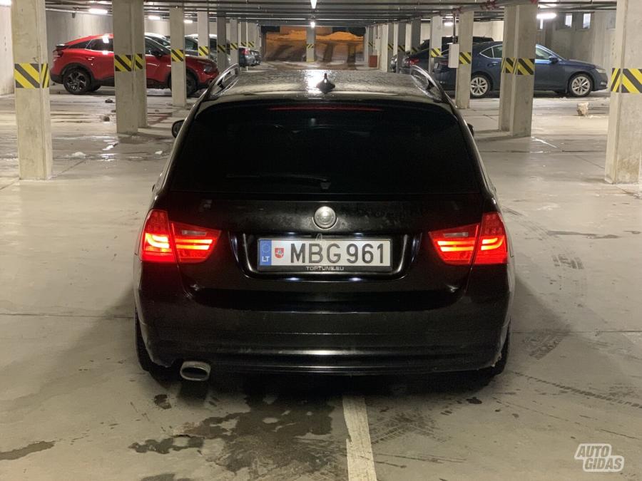 Melns BMW 318 2009 Klaipėda, ar dzinēja tilpumu 2.00 L un nobraukumu 402 tūkst. km par 4500 €, foto 2 vietnē AUTOMOTO.COM.LV