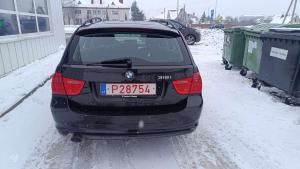 Melns BMW 318 2009 Kauņa, ar dzinēja tilpumu 2.00 L un nobraukumu 257 tūkst. km par 3555 €, foto 5 vietnē AUTOMOTO.COM.LV