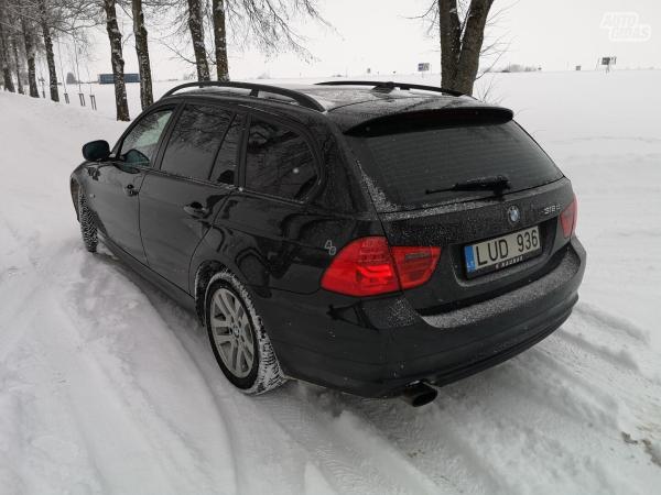 Melns BMW 318 2009 Jurbarkas, ar dzinēja tilpumu 2.00 L un nobraukumu 300 tūkst. km par 3200 €, foto 6 vietnē AUTOMOTO.COM.LV