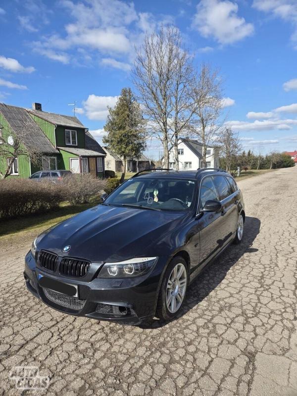 Black BMW 318 2009 in Plunge, with an engine capacity of 1.80 L and mileage of 287 thousand km for 3000 €, photo 1 on AUTOMOTO.COM.LV