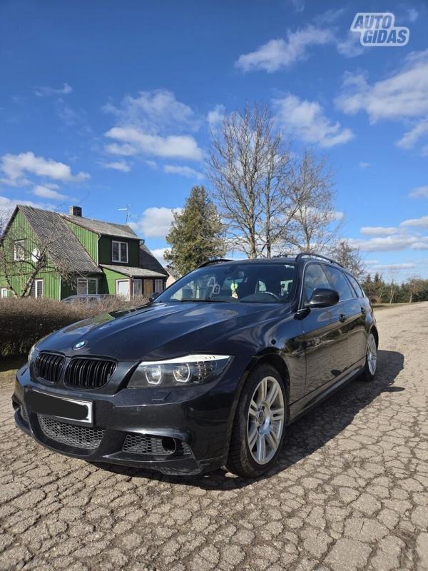 Black BMW 318 2009 in Plunge, with an engine capacity of 1.80 L and mileage of 287 thousand km for 3000 €, photo 8 on AUTOMOTO.COM.LV