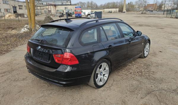 Melns BMW 318 2009 Šauļi, ar dzinēja tilpumu 2.00 L un nobraukumu 200 tūkst. km par 4390 €, foto 5 vietnē AUTOMOTO.COM.LV