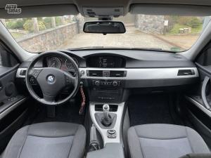 Black BMW 318 2009 in Raseiniai, with an engine capacity of 2.00 L and mileage of 330 thousand km for 3700 €, photo 12 on AUTOMOTO.COM.LV