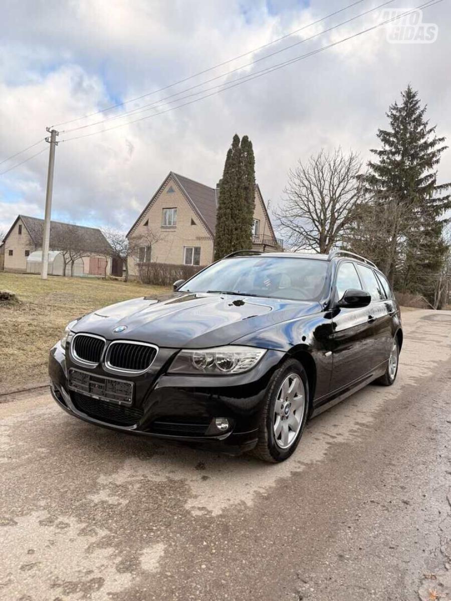 Black BMW 318 2009 in Utena, with an engine capacity of 2.00 L and mileage of 188 thousand km for 3900 €, photo 1 on AUTOMOTO.COM.LV
