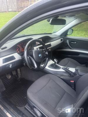 Melns BMW 318 2009 Ogre, ar dzinēja tilpumu 2.00 L un nobraukumu 349 tūkst. km par 3950 €, foto 8 vietnē AUTOMOTO.COM.LV