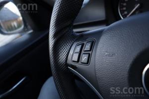 Melns BMW 318 2009 Gulbene, ar dzinēja tilpumu 2.00 L un nobraukumu 0 tūkst. km par 5790 €, foto 23 vietnē AUTOMOTO.COM.LV