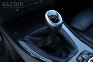 Melns BMW 318 2009 Gulbene, ar dzinēja tilpumu 2.00 L un nobraukumu 0 tūkst. km par 5790 €, foto 32 vietnē AUTOMOTO.COM.LV